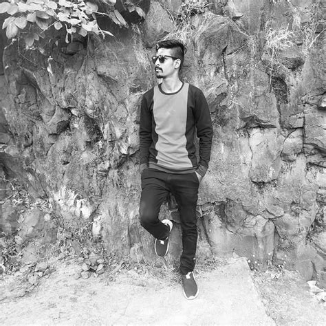 Prashant Jha Jha9518 • Threads Say More