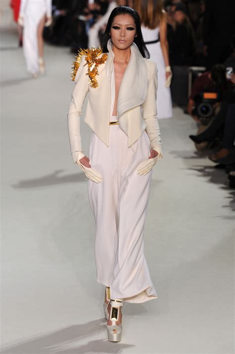 Liu Wen Photos The Fashion Moments Through The Years