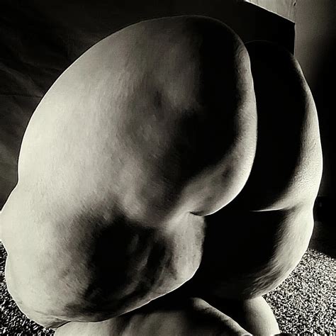 Super Pawg Goddess Katboodah 21 Pics Xhamster