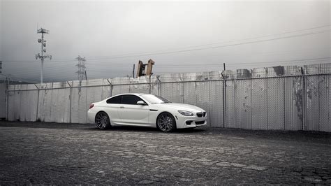 배경 화면 단색화 Bmw 스포츠카 운전 의자 가마 바퀴 초차 검정색과 흰색 흑백 사진 육상 차량 자동차
