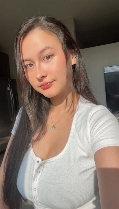 Are Sfw Pics Allowed On Here 👼🏻 Scrolller
