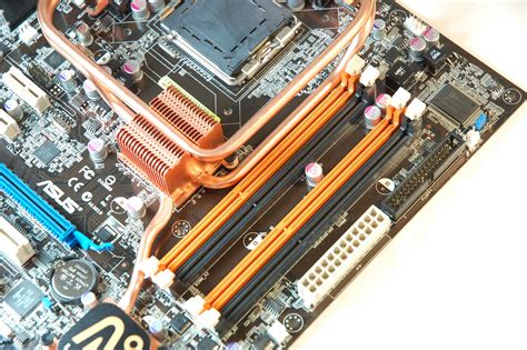 asus p5k3 deluxe first mobo based on intel p35 chipset
