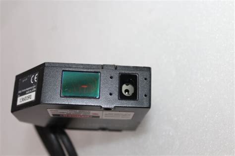 Keyence Lk G30 High Speed High Accuracy Laser Displacement Sensor Ebay