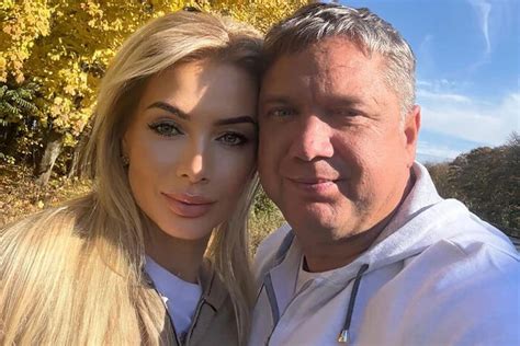 Підозрюваний у незаконному збагаченні чоловік екснардепки обрадував її коштовностями