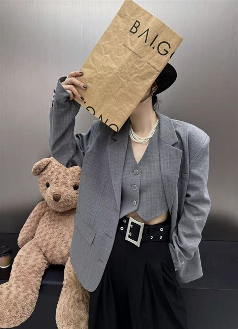 Elegantly Boutique Added A New Photo Elegantly Boutique