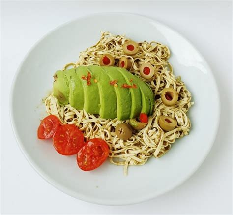 두부면 바질페스토 파스타