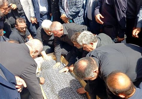 حضور چهره های سیاسی در بزرگداشت احمد هاشمی رفسنجانی عکس