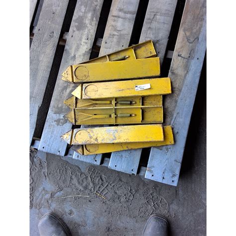 7 Gopher Traps Bodnarus Auctioneering
