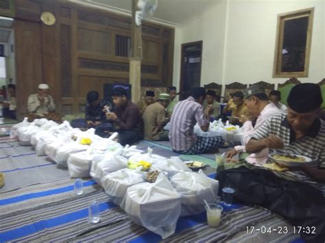 Maleman Tetap Jadi Tradisi Warga Rt 02rw 01 Di Plumpang Teropongdesa