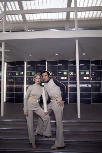 Barbara Bain