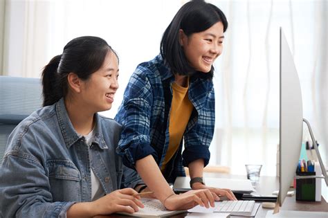 2022 年 App Store 开发者在 App Store 生态系统创下 1 1 万亿美元营业与销售额 Apple 中国大陆