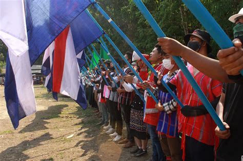 Dvb ဘားအံတွင် သပိတ်စစ်ကြောင်းကို လိုက်လံဖမ်းဆီးသဖြင့် နေရာပြောင်းဆန္ဒပြ