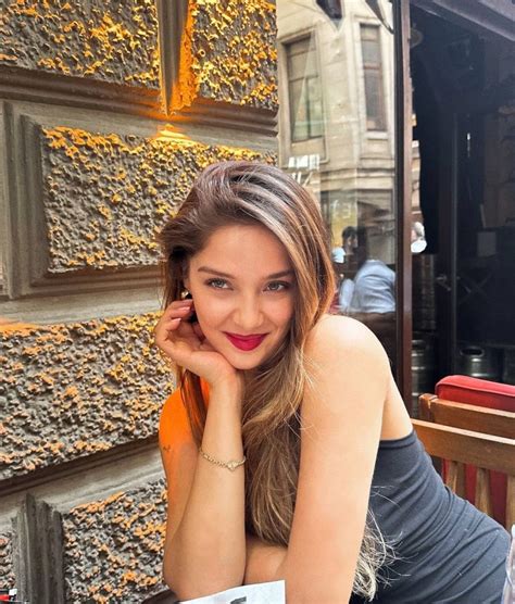 Bir Gece Masalı Oyuncuları Tam Liste Oyuncu Kadrosu Dizi Seti