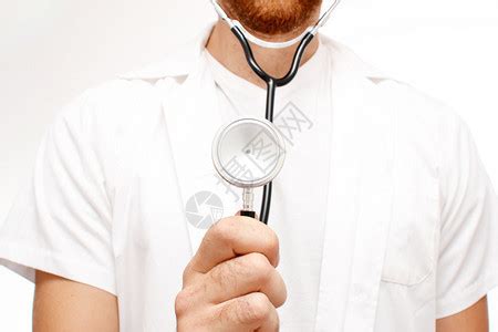 女医生使用听诊器进行近距离检查高清图片下载 正版图片507232983 摄图网
