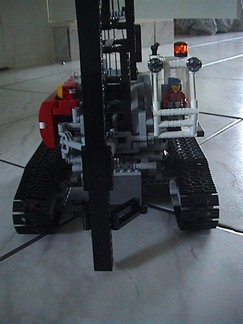 Lego Moc Pile Driving Rig By Lucky Ramses Rebrickable Build With Lego