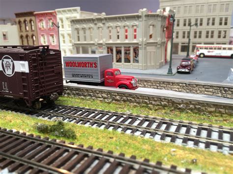 Scouting Scenes On Layout For Photography Frog Angle