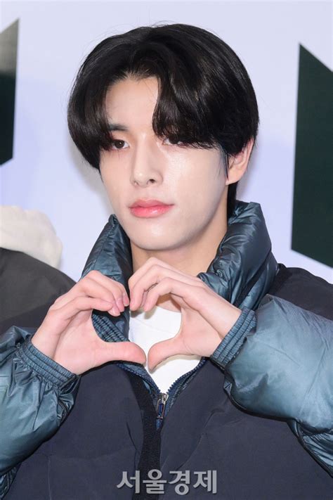 엔하이픈 제이크 하트 미남 [se★포토] 서울경제