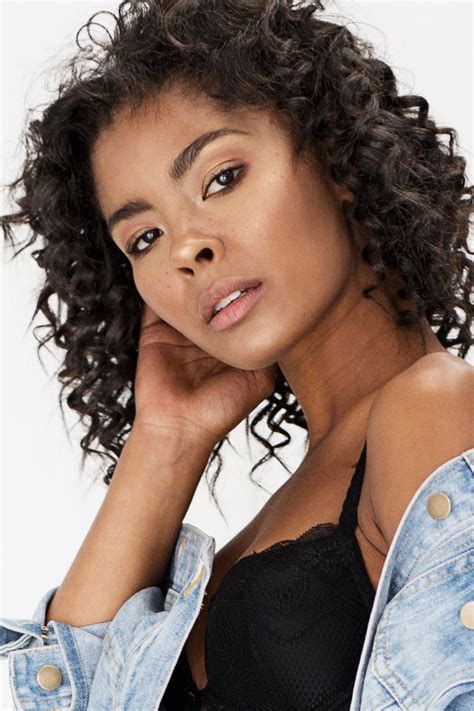 Women Silhouette Models