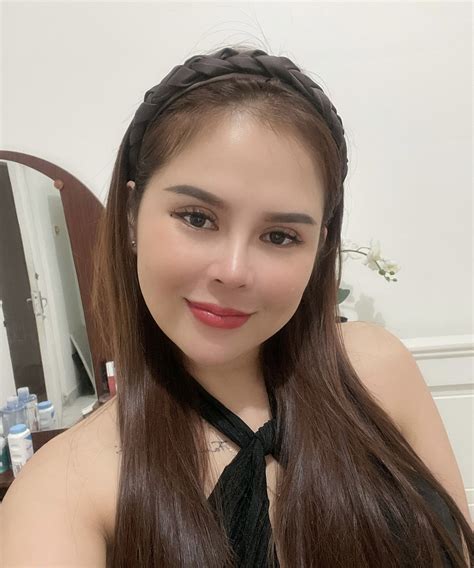 Yuna Pure Gfe Independent Thai Escort In Dubai