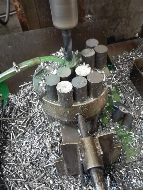 기계 용접 커플러 스레드 철근 소매 12 50mm 관절 철근 커플러