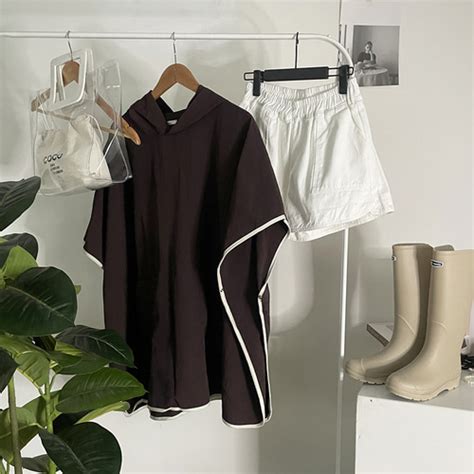 장마철우비 포켓 후드 바스락 케이프 후드 레인 코트 가오리핏 나일론 바람막이 아노락 방수우비 에이블리