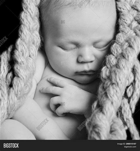Naked Newborn Baby Image Photo Free Trial Bigstock