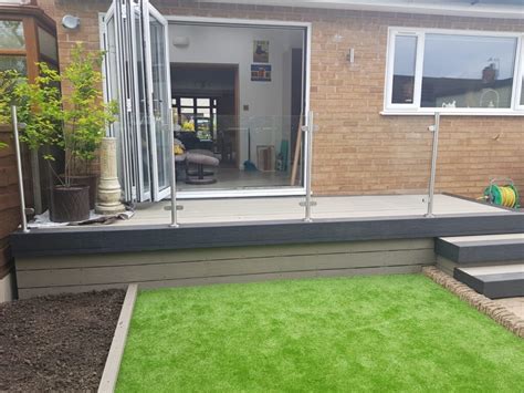 Composite Decking With Artificial Grass Lawn Topdeck