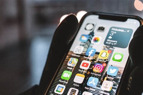 Behind Instagram And Tiktoks Censorship Of Sex Workers 34th Street Magazine