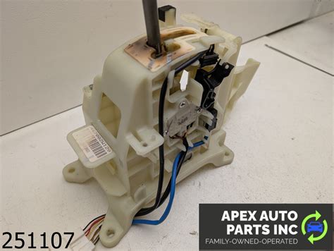 Oem 2013 Hyundai Santa Fe 24l Gear Stick Selector Shifter Automatic