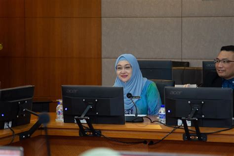 Kunjungan Hormat Ke Atas Ybhg Dato Sri Dr Mohd Uzir Mahidin Ketua