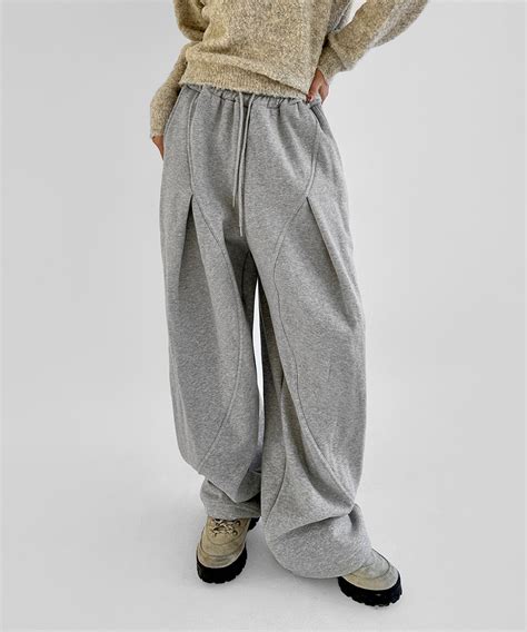 심플리무드 Unisex 레멜 프론트 핀턱 기모 밴딩팬츠 위시버킷