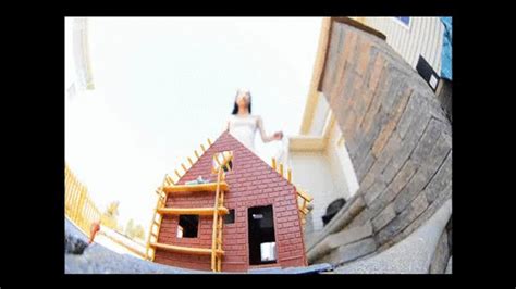 Asian 19 Yo Giant Double Header House And Flea Woman Crush Mov