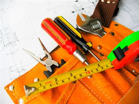 Alat Kerja Dalam Tas Alat Oranye Dengan Rencana Foto Stok Unduh Gambar Sekarang Alat Berat