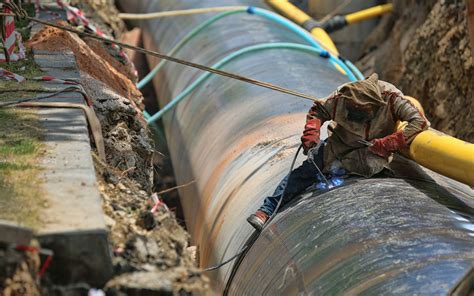 4 Ways The IoT Creates Intelligent Pipeline Monitoring