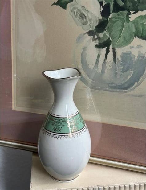 Фарфорова ваза вінтаж — ціна 360 грн у каталозі Вази Купити товари для дому та побуту за