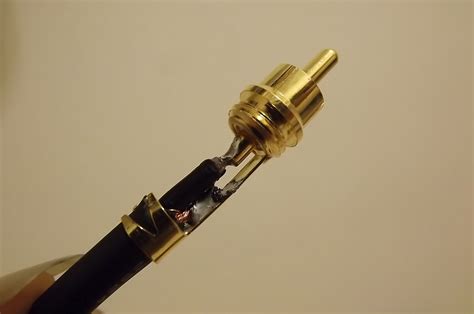 DIY ELECTRONICS PROJECTS DIY RCA Interconnect Cable