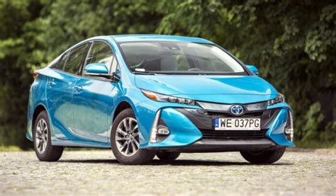 Сім кращих автомобілів для зрілих водіїв ТОП за свої гроші Читайте на Ukr Net