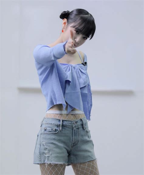 Blip 울히 예나 컴백 기념 사진 모음