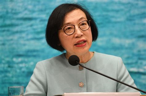 港府刊憲不明肺炎須呈報 陳肇始：五項範疇加強防疫 香港商報
