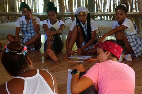 Poderosas El Proyecto De Educación Sexual Que Viaja Por Colombia