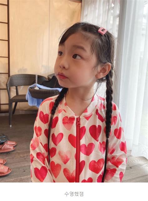 이쁘다고 난리난 문희준 딸 잼잼이 근황 Newsnack