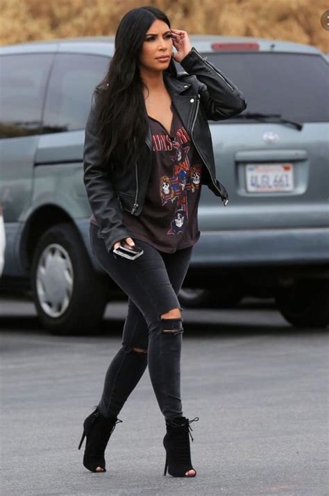 E News Kim Kardashian Isnt Joking Begin Self Defense Classes — Soundcity