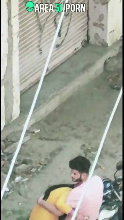 Desi Lovers Outdoor Activities