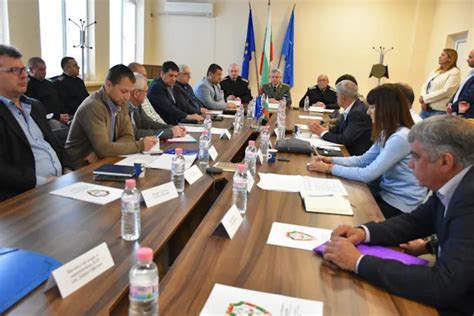 Krygla Masa Shumen 3 Webp Национален военен университет „Васил Левски”