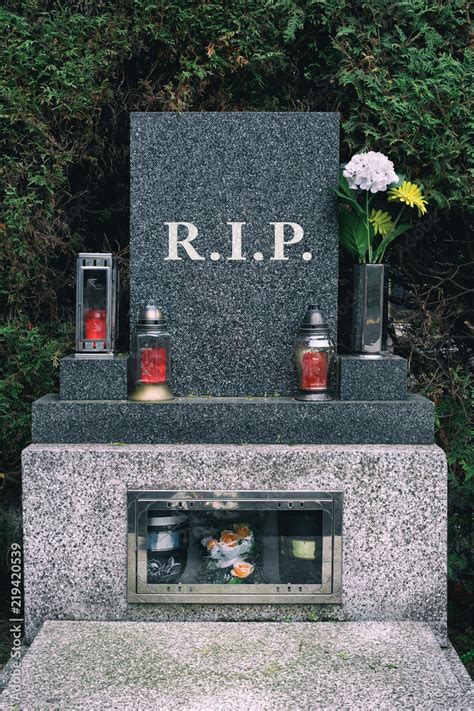 Rip Headstone