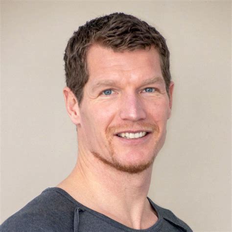 Stefan Holtz Vertriebsmitarbeiter Kern Haus Xing