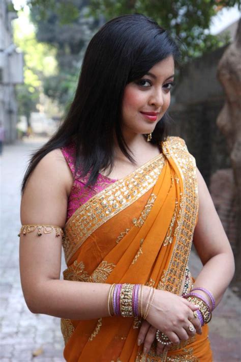 hollywood bollywood tollywood kollywood thanu sree datta hot stills in orange saree