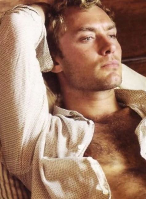 Jude Law Shirtless The Holiday