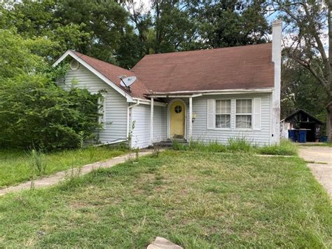 5 Properties Camden Ar 71701 ®