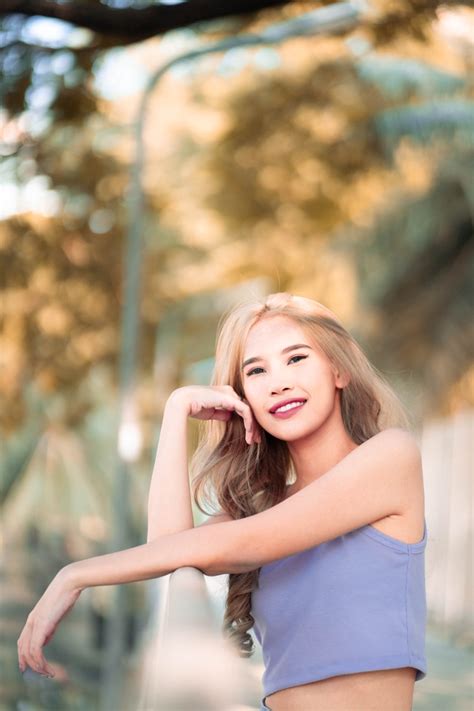 ถ่ายโปรไฟล์ Portrait ทั่วไป รับปริญญา Sexy